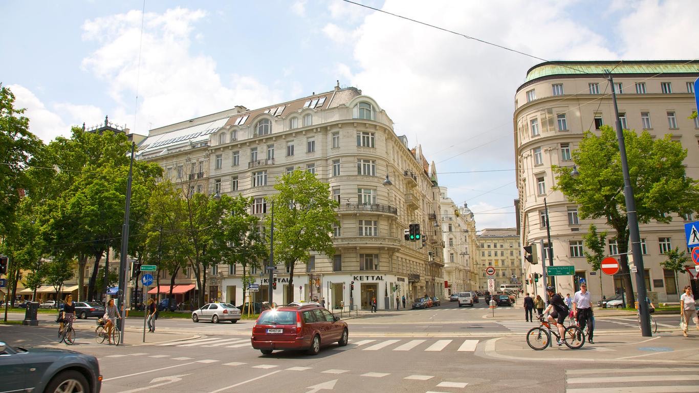 VIENNA AIRPORT CAR RENTAL: WHAT TO SEE - Dryyve Car Rental